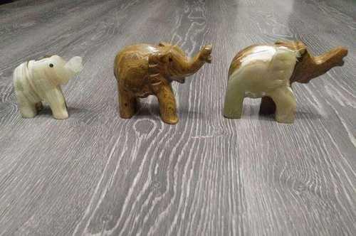 Статуэтка слоник из оникса. Слоны из оникса