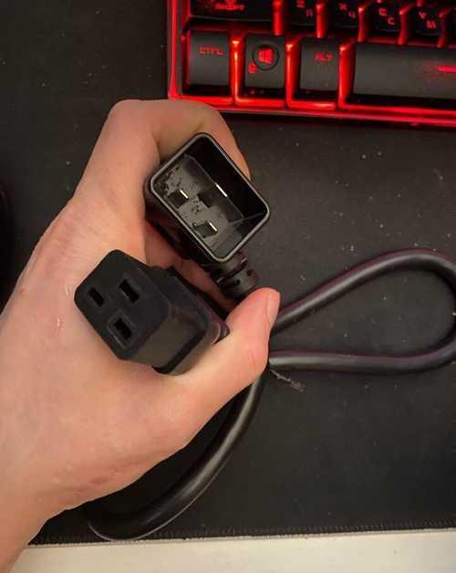 Шнур питания APC цмо R-16-cord-C19-C20