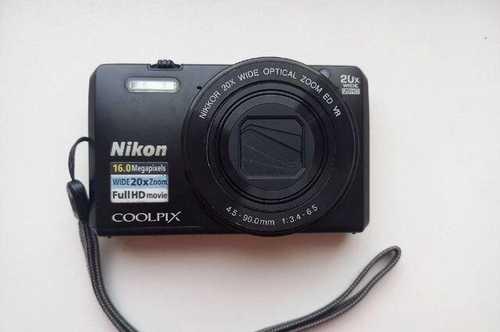 Компактный фотоаппарат Nikon Coolpix на запчасти