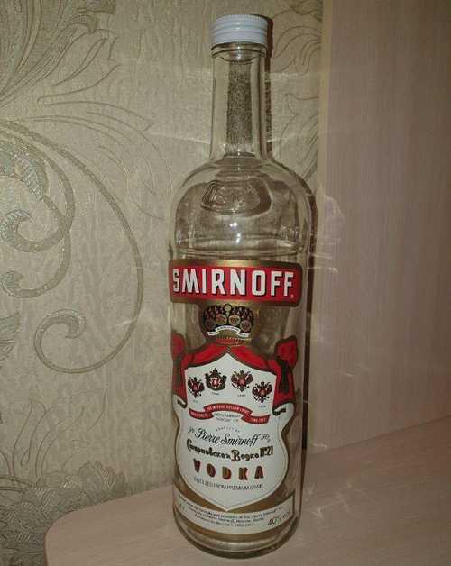 Бутылка коллекционная vodka Smirnoff 3 литра 90х г