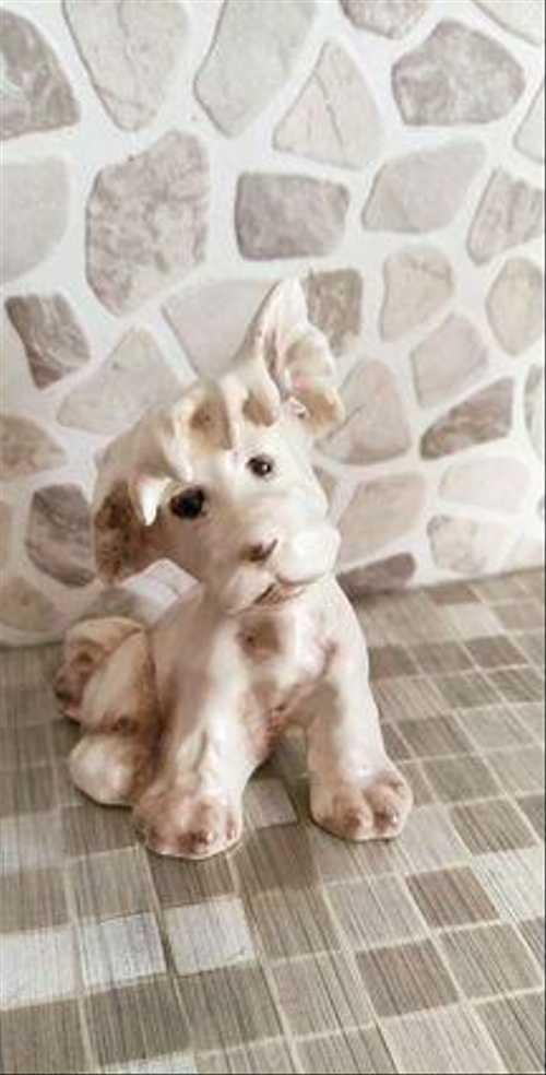 Фарфоровая статуэтка собака щенок Германия