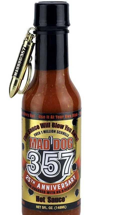 Mad соус. Mad Dog 357. Мэд дог соус. Ghost Pepper Mad Dog 357. Ghost Pepper Sauce 357.