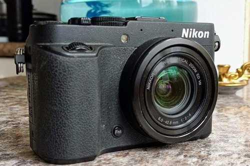 Nikon Coolpix P7700