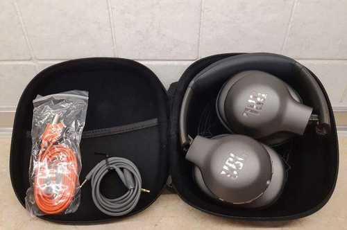 Беспроводные наушники JBL Everest 710