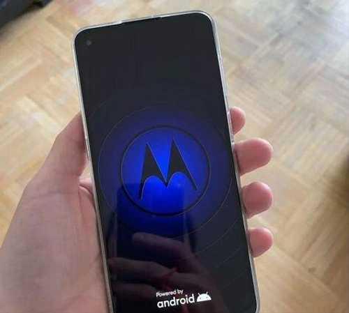 Почти новый Motorola Moto G9 plus 128gb