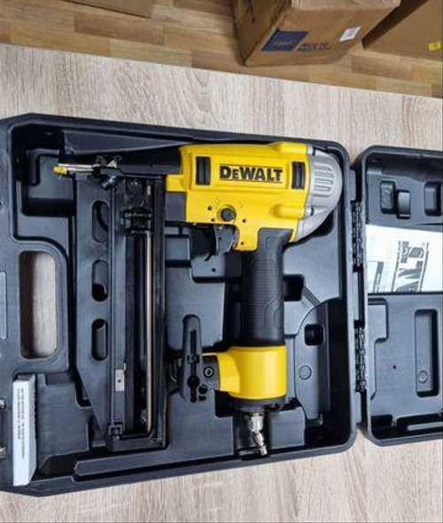 Финишник 16Ga Dewalt dwfp71917