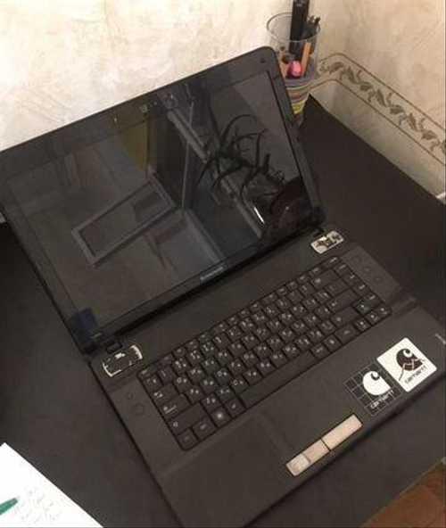 Ноутбук Lenovo y560p