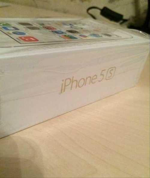 Apple iPhone 5S 64 Gb gold