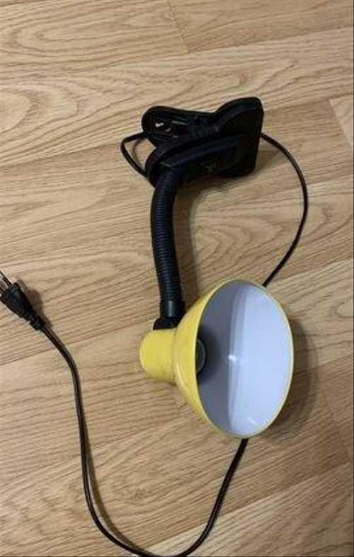 Лампа настольная бу