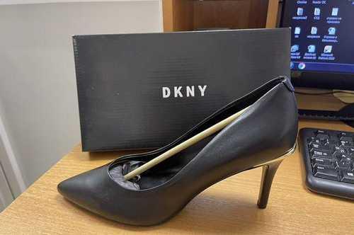Туфли женские 40 размер dkny