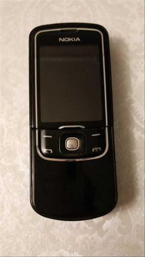 Nokia 8600 Luna