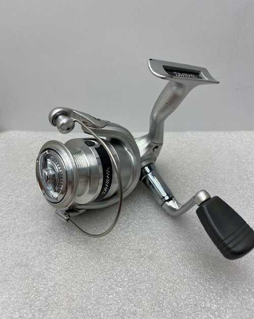 Катушка Daiwa Sweepfire 2000