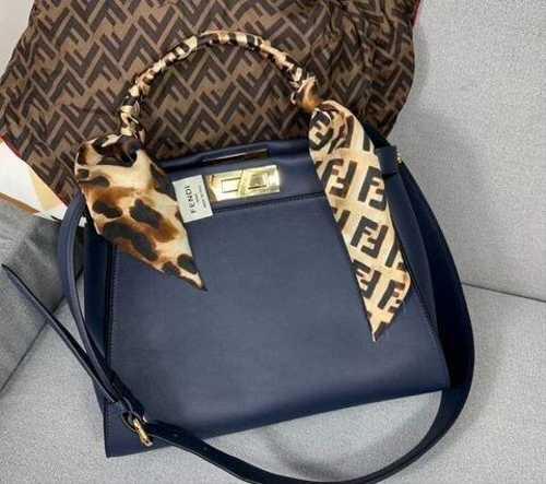 Сумка Fendi Peekaboo