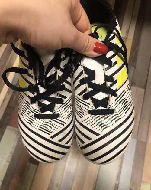 Бутсы (футзалки) Adidas nemeziz детские размер 31