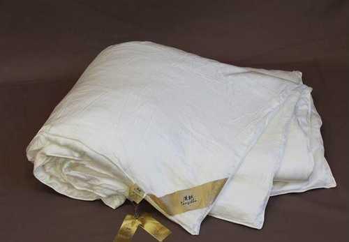 Одеяло шелковое высшего сорта,150х200 и др размеры