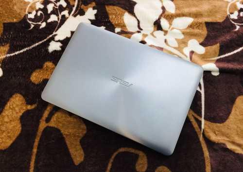 Ноутбук Asus 8Gb + GTX 4Gb