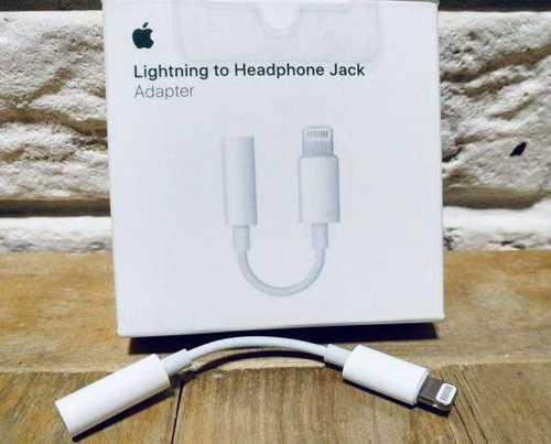 Переходник Apple Lightning на 3.5mm