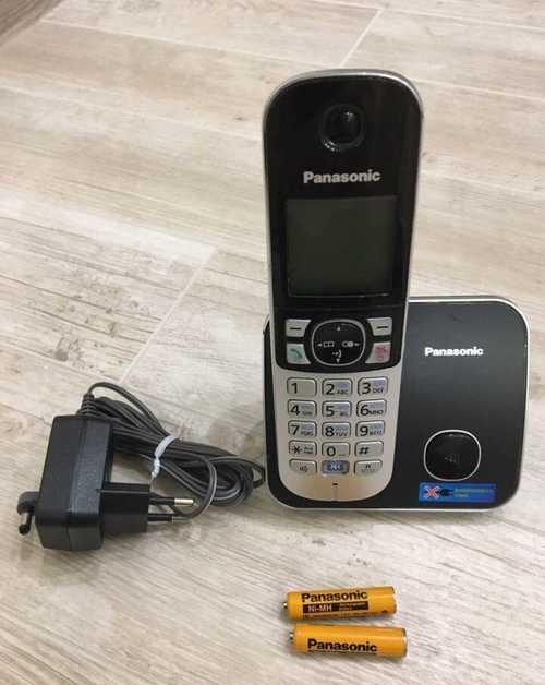 Радиотелефон panasonic KX-TG6811RUB