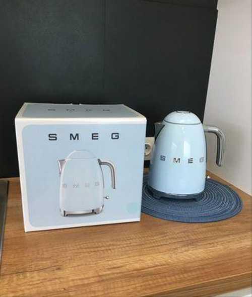 Чайник Smeg
