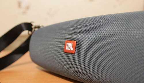 Портативная блютуз колонка JBL (китай)