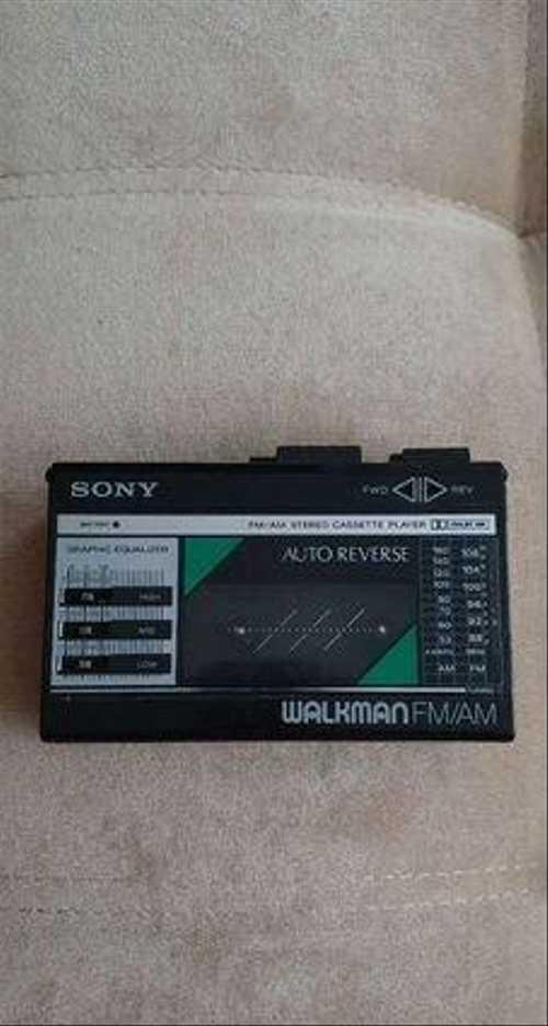 Кассетный аудиоплеер Sony WM-F18/F28