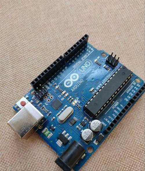 Arduino UNO R3 mega 16u2