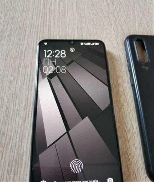 Телефон Xiaomi mi 9se 6/64