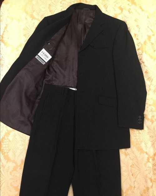 Костюм ferre оригинал 50р