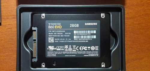 SSD 250Гб Samsung 860 EVO (MZ-76E250BW)