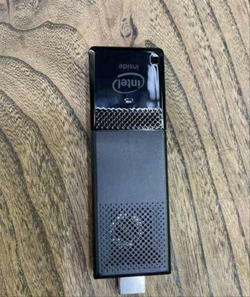 Микрокомпьютер Intel Compute Stick (STK1AW32SC)