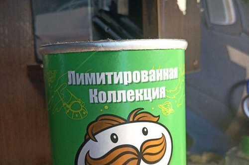 Упаковка от Pringles Rick and Morty