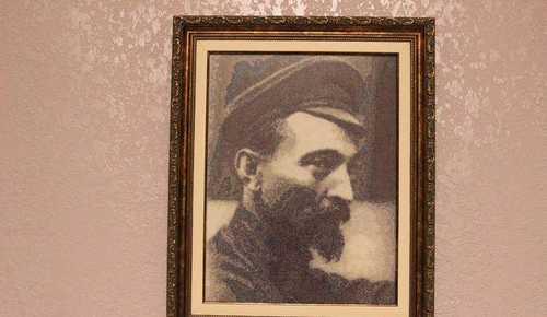 Портрет Феликса Держинского вышивка