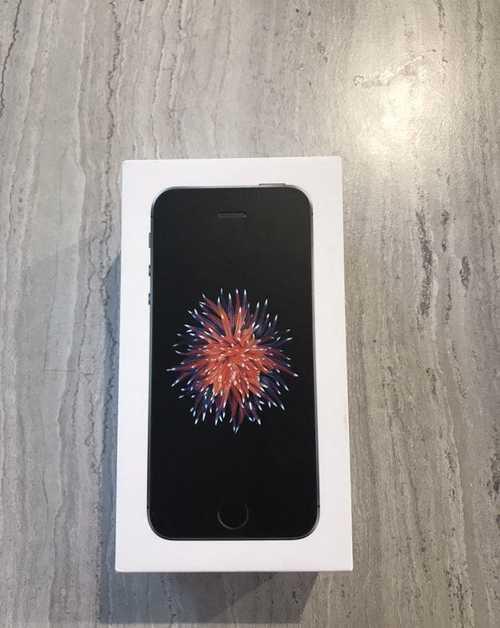 iPhone SE space gray 16gb