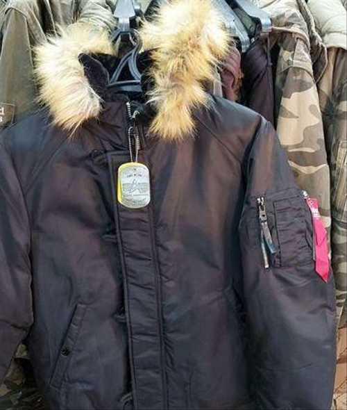 Зимняя куртка короткая Alpha Industries