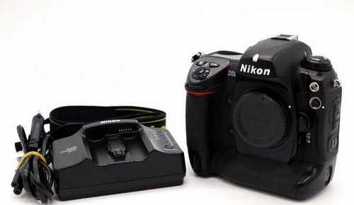 Nikon D2Xs body