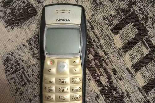 Кнопочный телефон Nokia 1100