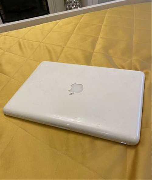 Apple MacBook 2009 White