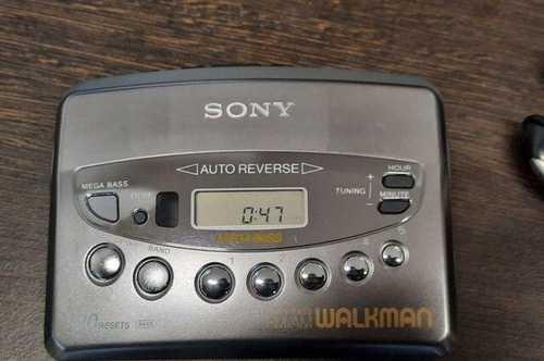 Кассетный аудио плеер Sony WM-FX453