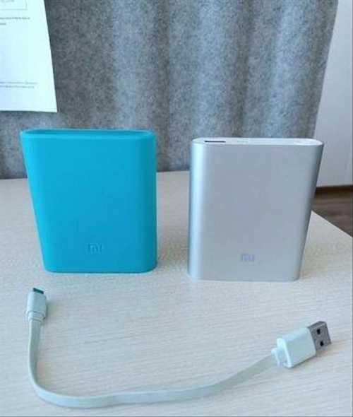 Xiaomi Mi Power Bank 10400 (NDY-02-AD) + blue case
