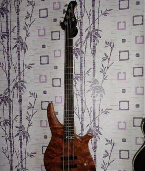 Бас-гитара Washburn CB-5 QB