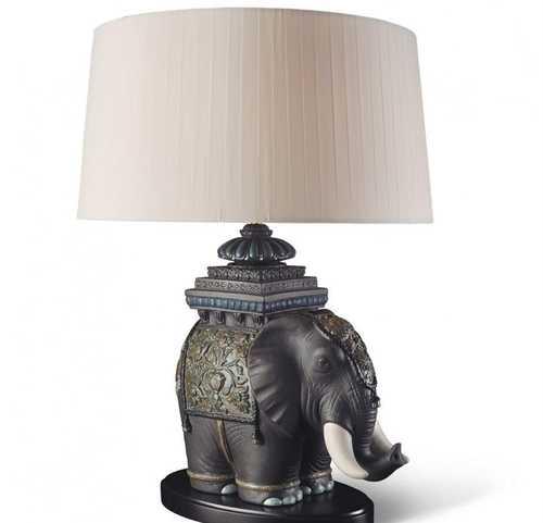 Настольная лампа Lladro Слон из Сиама