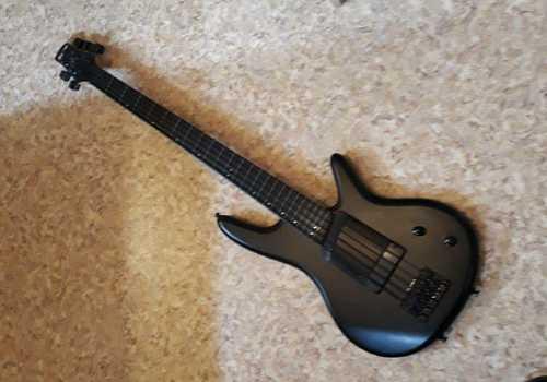 Бас гитара Ibanez GWB 35