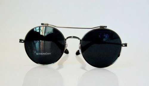 Солнцезащитные очки Givenchy (новые)