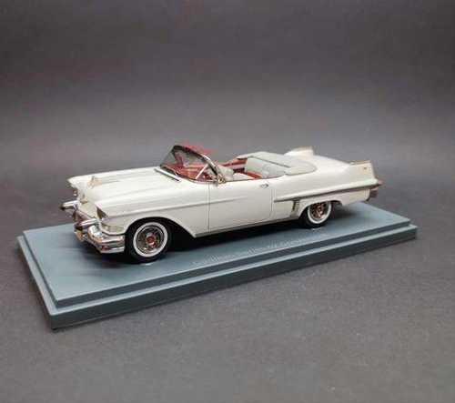 Cadillac series 62 convertible NEO 1:43