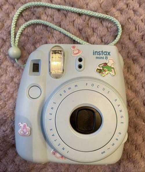 Компактный фотоаппарат instax mini 8