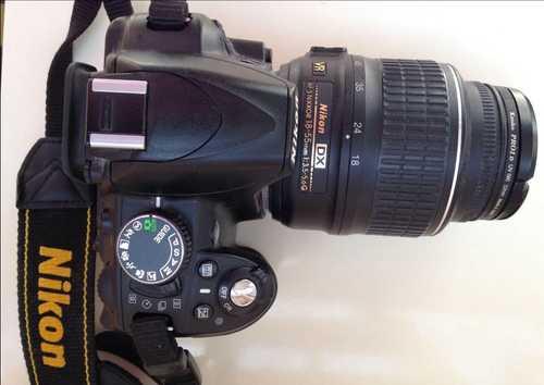 Nikon D3100 Kit (объектив 18-55VR) + кофр + флэшка