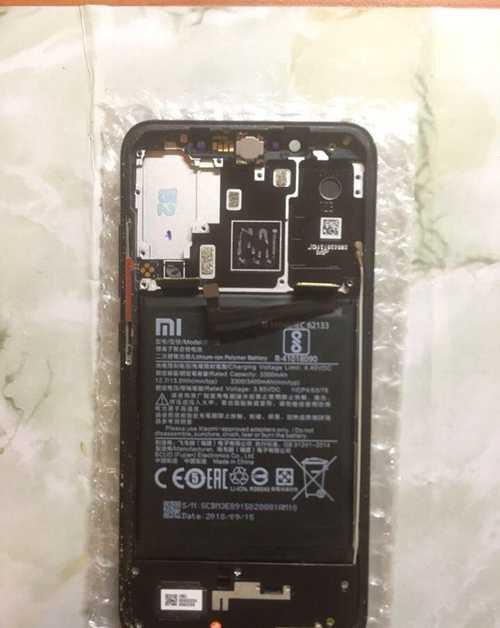 Xiaomi Mi 8 (на запчасти, разборка)