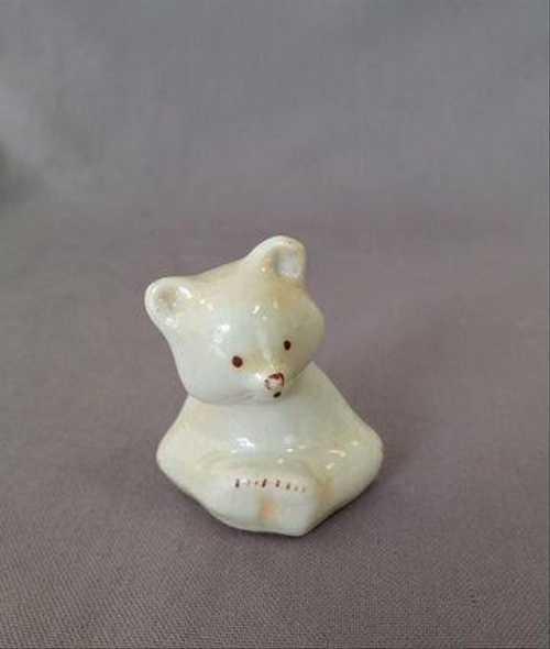 Статуэтка мишка белый медведь фарфор Сысерть