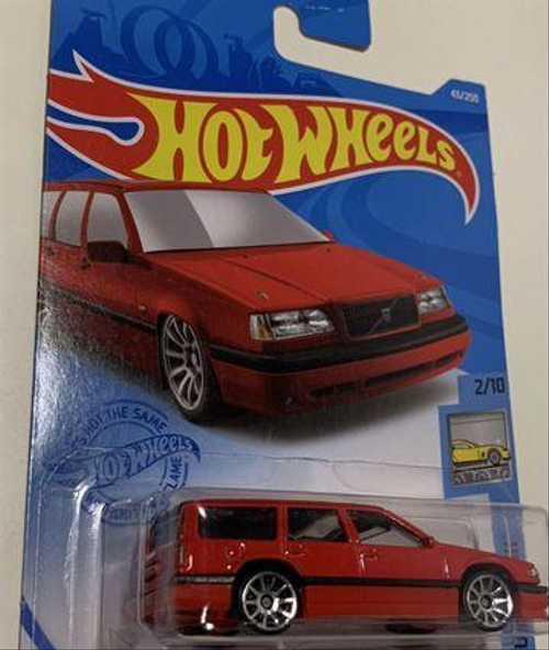 Hot wheels volvo