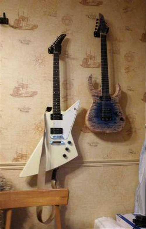 Gibson explorer white 70s